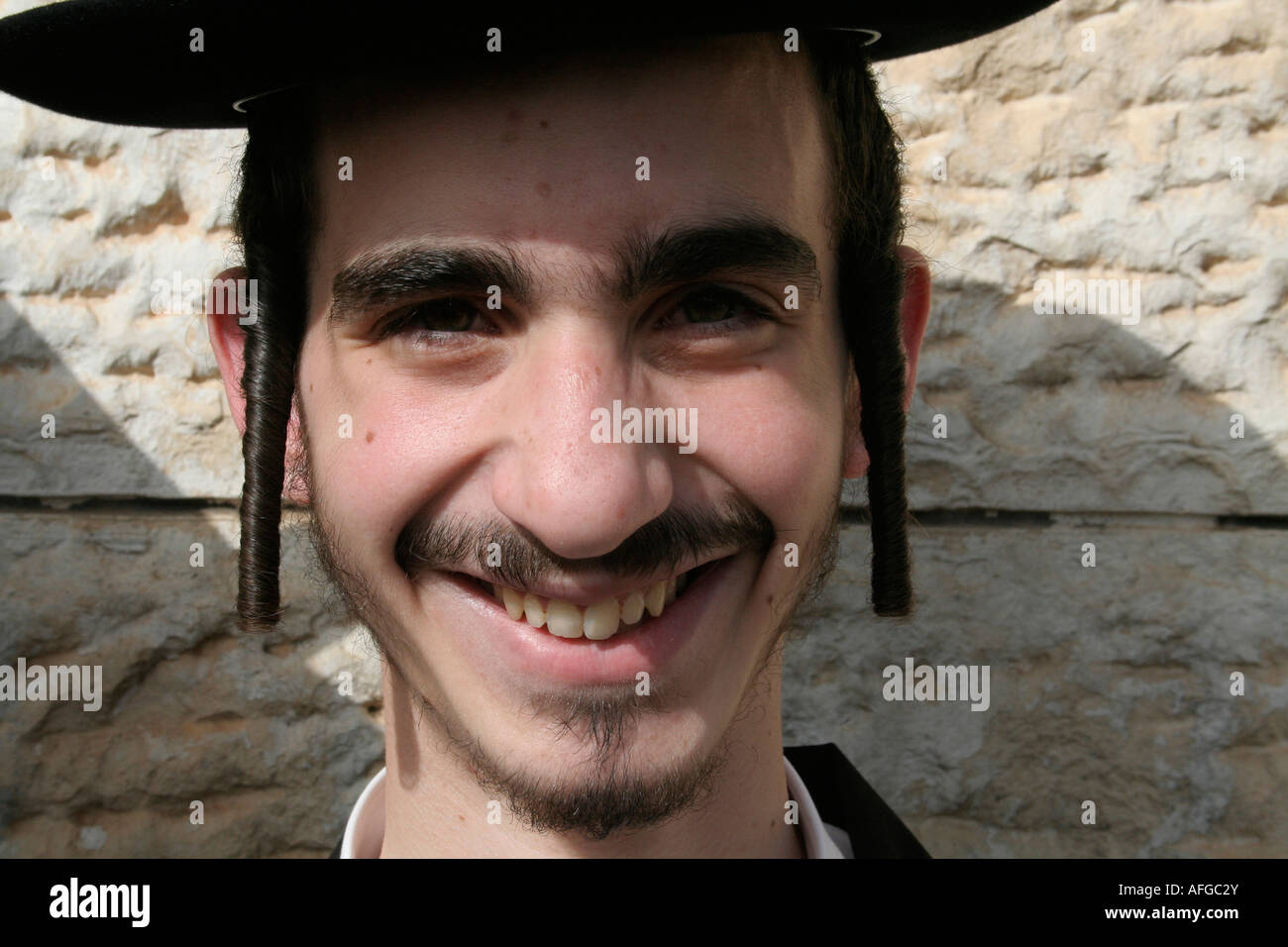 Lag Ba omer pilgrims meron israel Stock Photo - Alamy