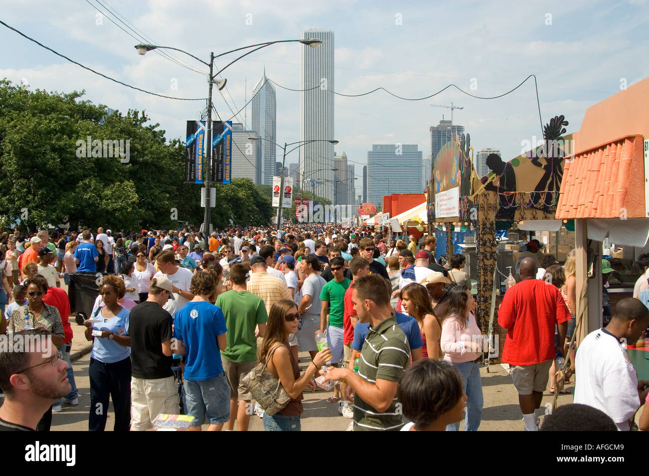 Taste of Chicago Crowd Stock Photo - Alamy