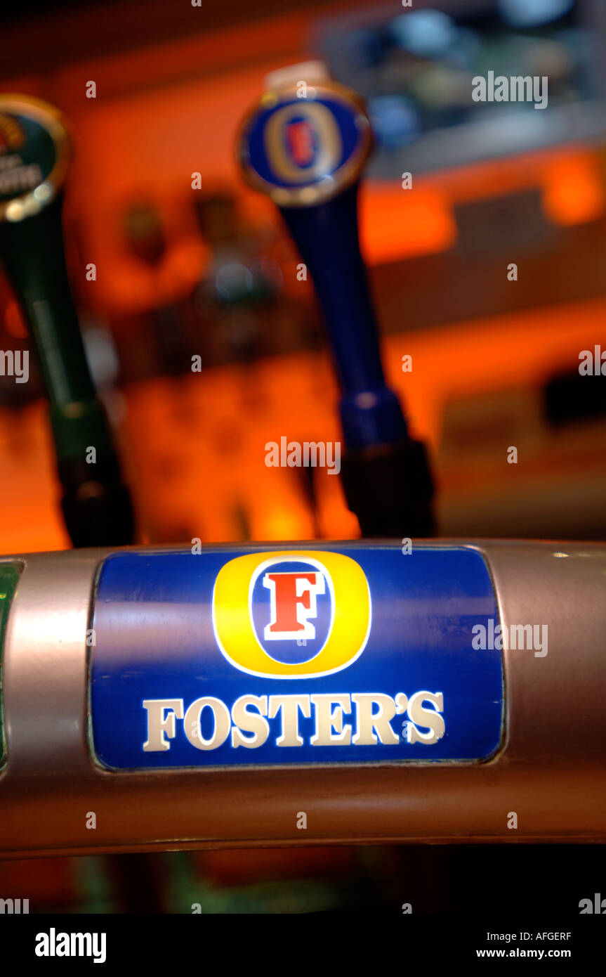 Fosters logo hi-res stock photography and images - Alamy