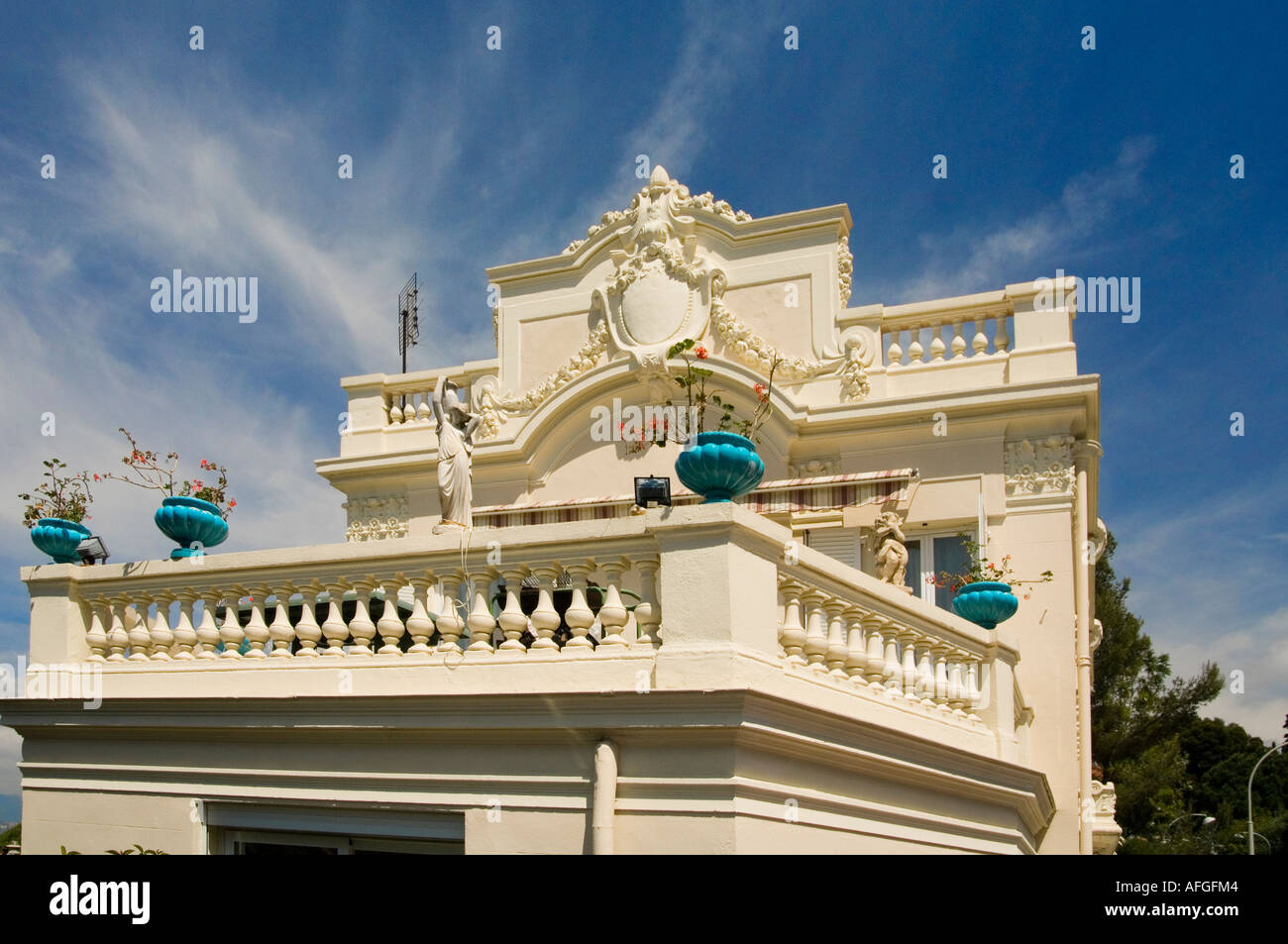 Many fantastic small palaces may be viewed from the tourist bus as it ...
