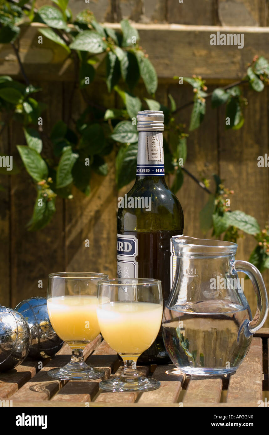 Pastis hi-res stock photography and images - Alamy