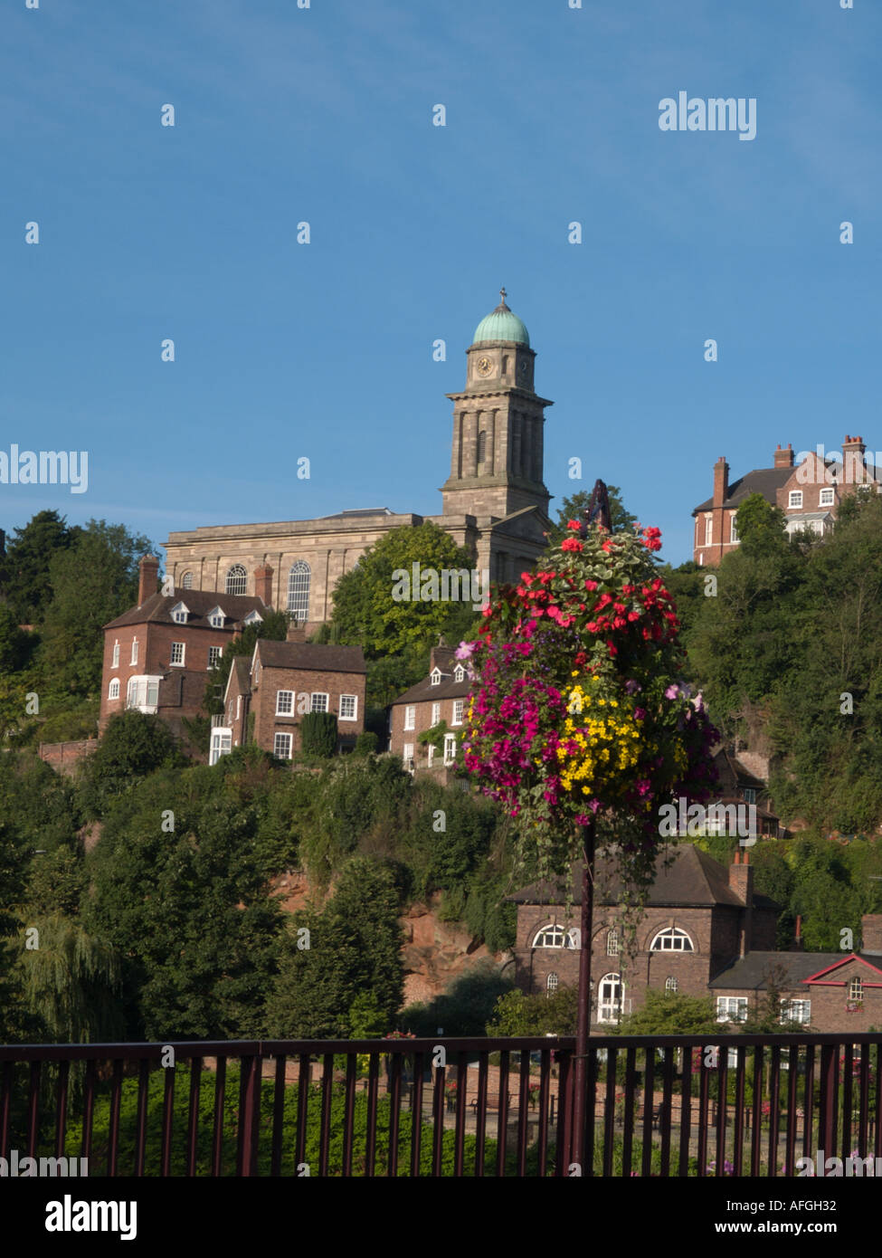 Bridgenorth town with river hi-res stock photography and images - Alamy