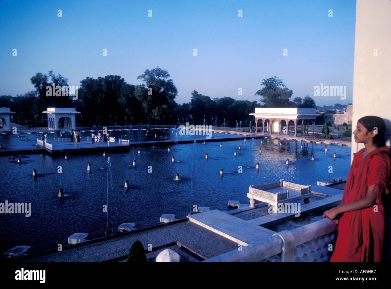 The Shalimar Gardens credited to the Mughal Emperor Shah Jehan in ...