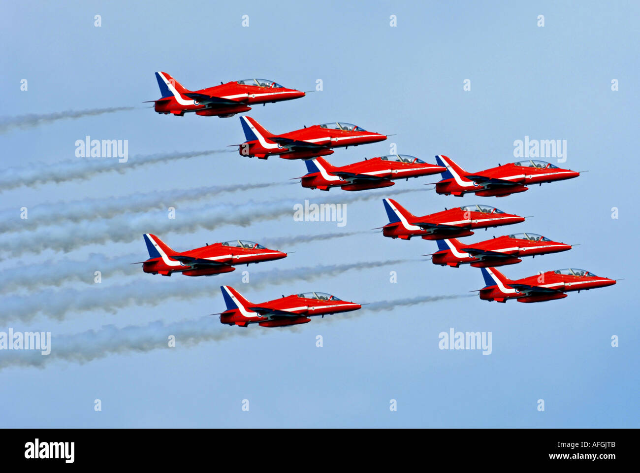 Red arrows reportage hi-res stock photography and images - Alamy
