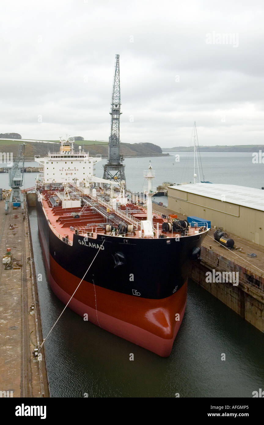 Large ship in dry dock in Dartmouth Stock Photo - Alamy