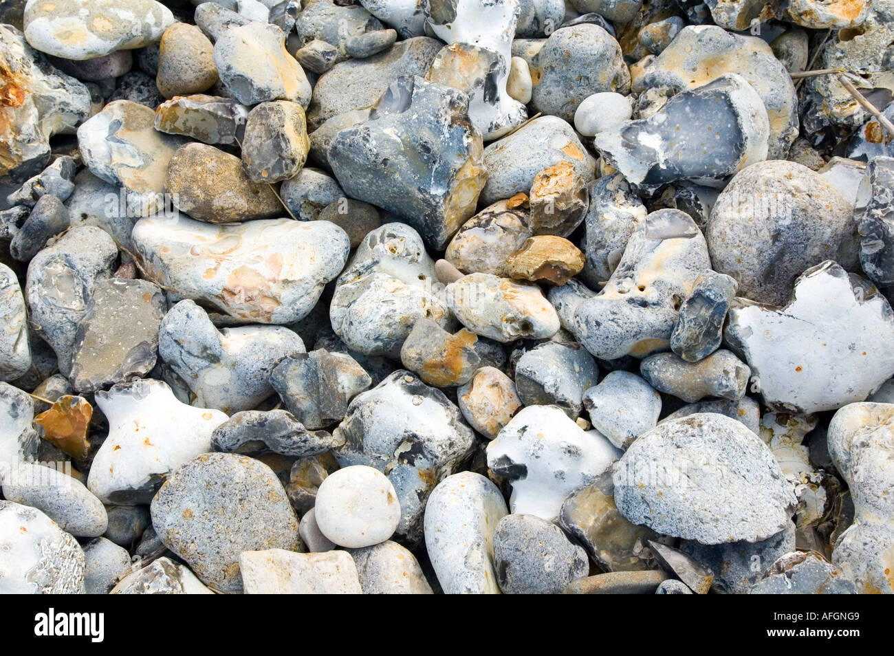 Peebles on the beach in Blakeney In Norfolk Stock Photo - Alamy