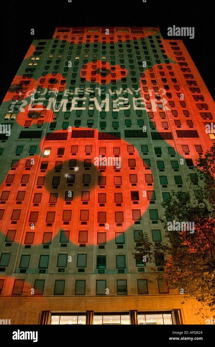 Building night london projection hi-res stock photography and images ...