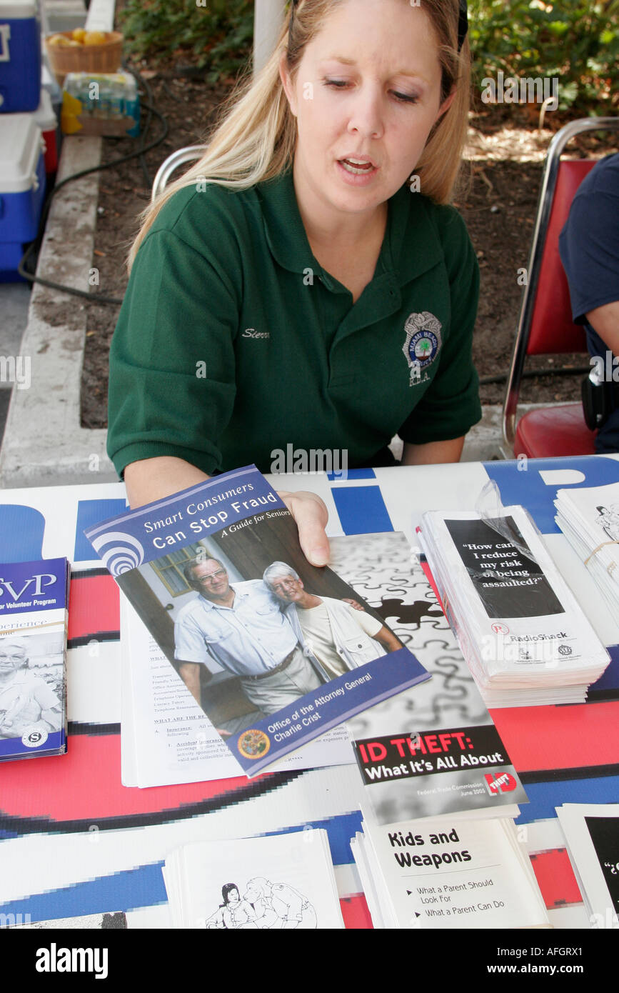 Miami Beach Florida,Lincoln Road Mall,police crime prevention exhibit ...