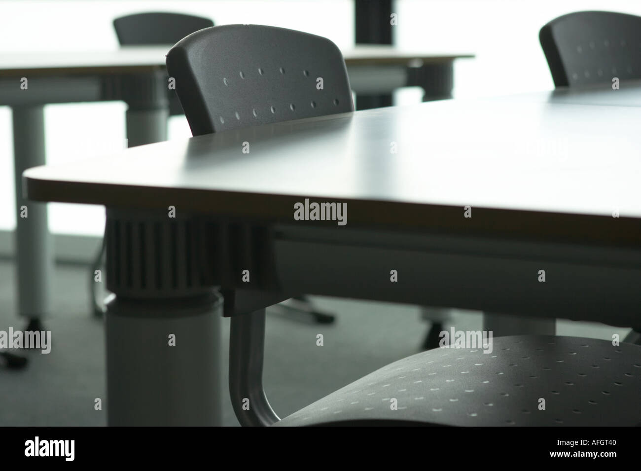 Empty chairs in modern classroom Stock Photo - Alamy
