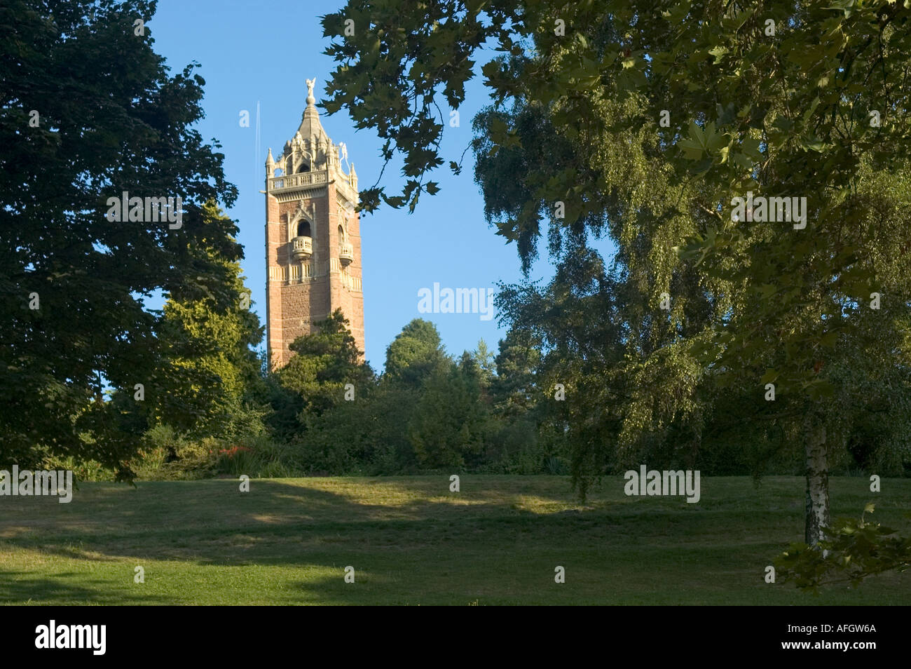 England bristol cabot tower hi-res stock photography and images - Alamy