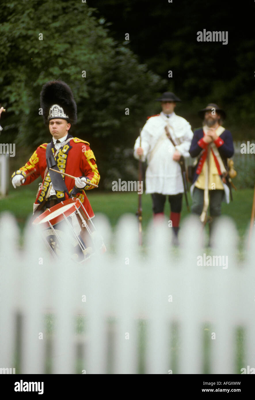 American revolutionary war reenactors prepare for mock combat at Edward ...