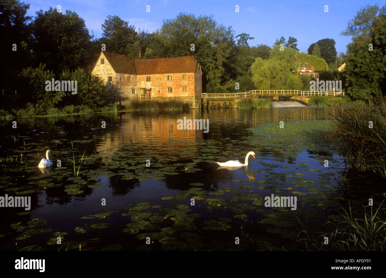 Sturminster newton mill dorset hi-res stock photography and images - Alamy