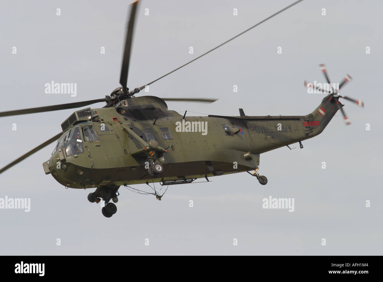 British Royal Navy Sea King HC4 Commando troop carrying assualt ...