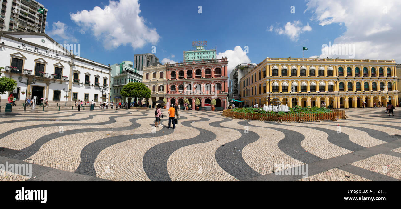 Largo do Senado main square in Macau China Stock Photo - Alamy