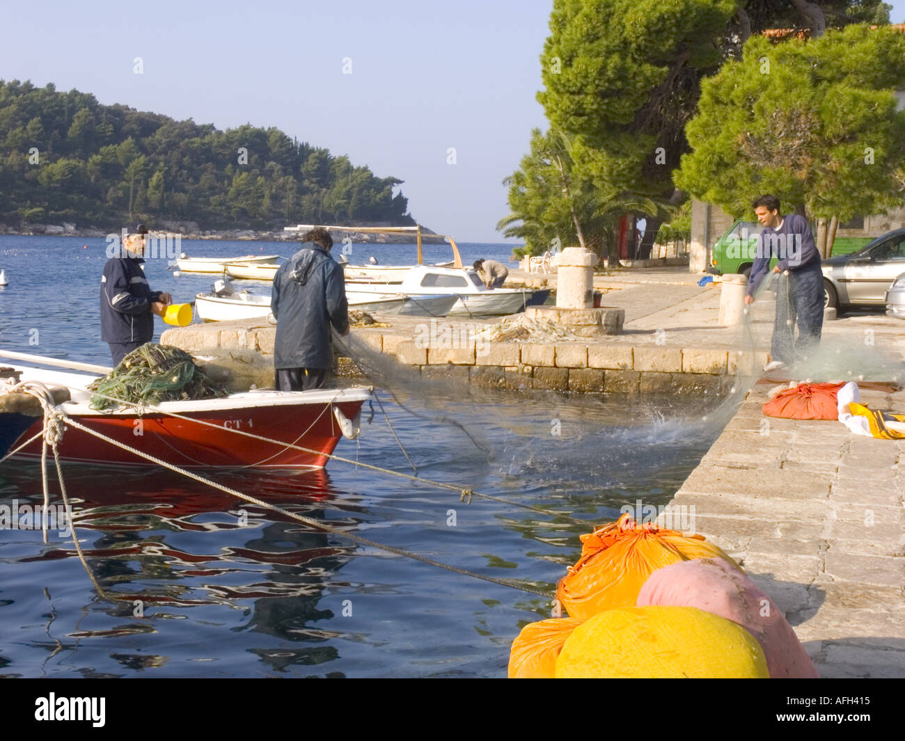 Fising line hi-res stock photography and images - Alamy