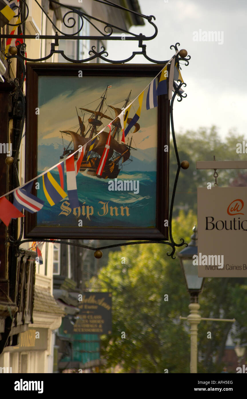 The Ship Inn Martins Lane Exeter Devon UK Stock Photo - Alamy