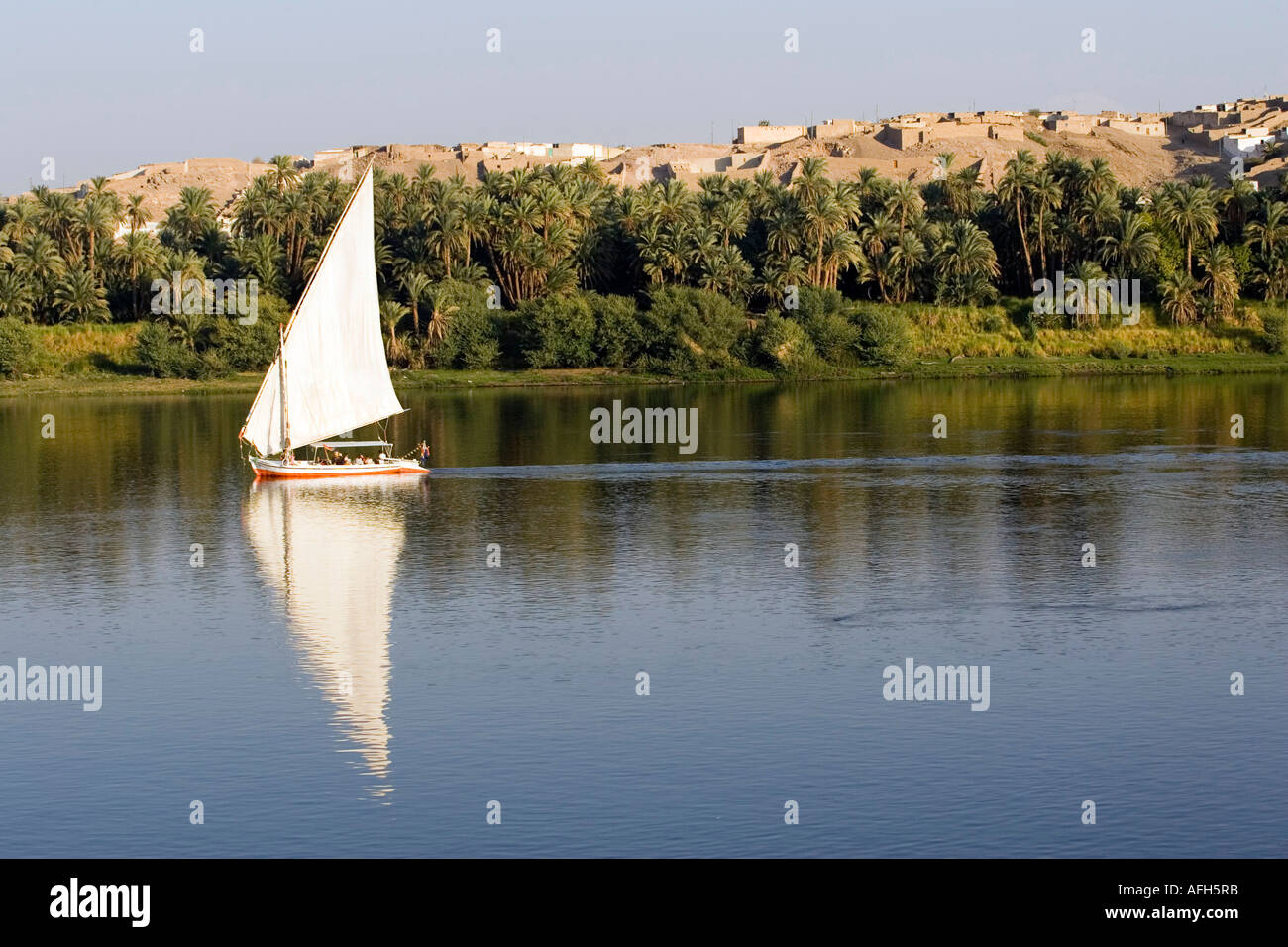 Nil egypt hi-res stock photography and images - Alamy