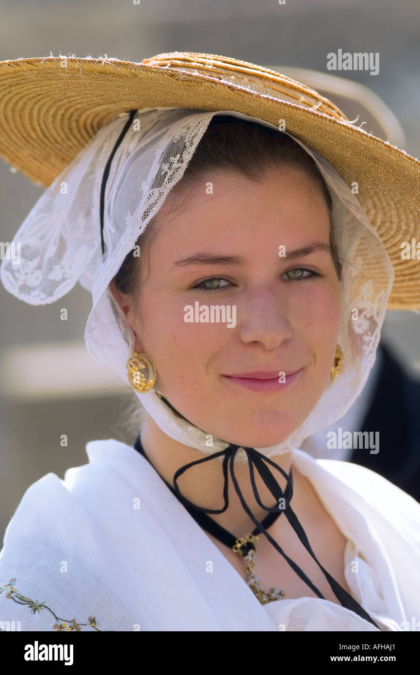 fete du costume provencal in Arles Provence France Stock Photo - Alamy