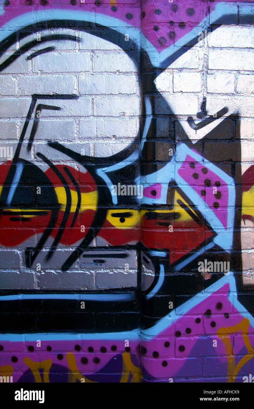 Graffiti in back street of Nottingham Stock Photo - Alamy