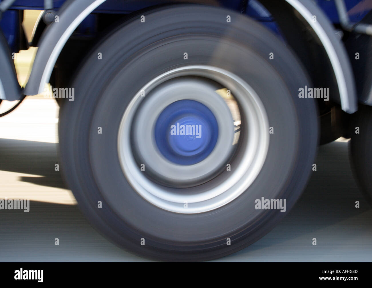 Lorry wheel hub hi-res stock photography and images - Alamy