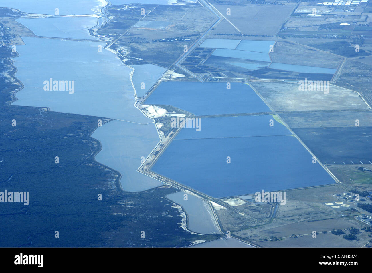 Reservoir inlet hi-res stock photography and images - Alamy