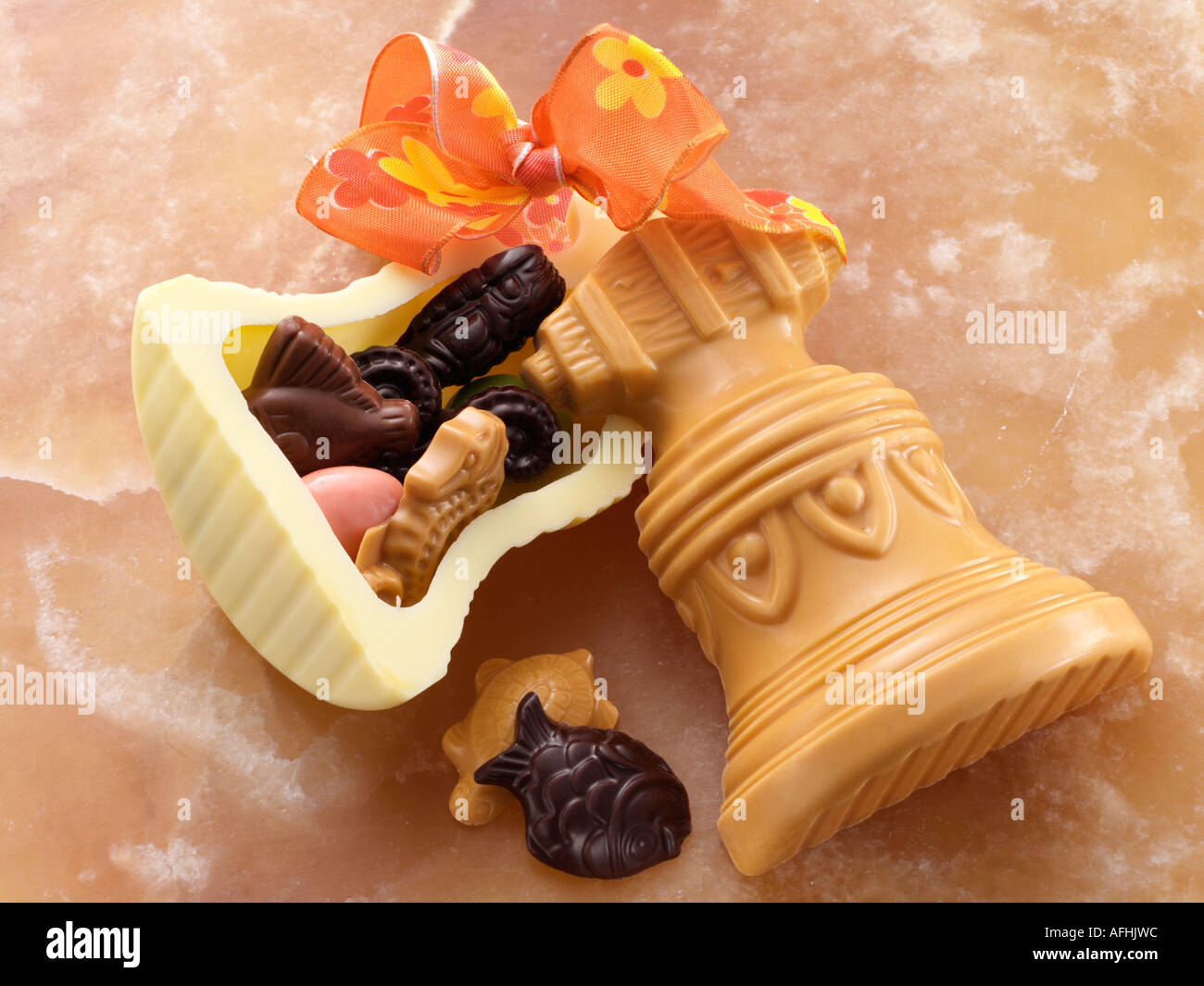 Dark chocolate caramel sea hi-res stock photography and images - Alamy
