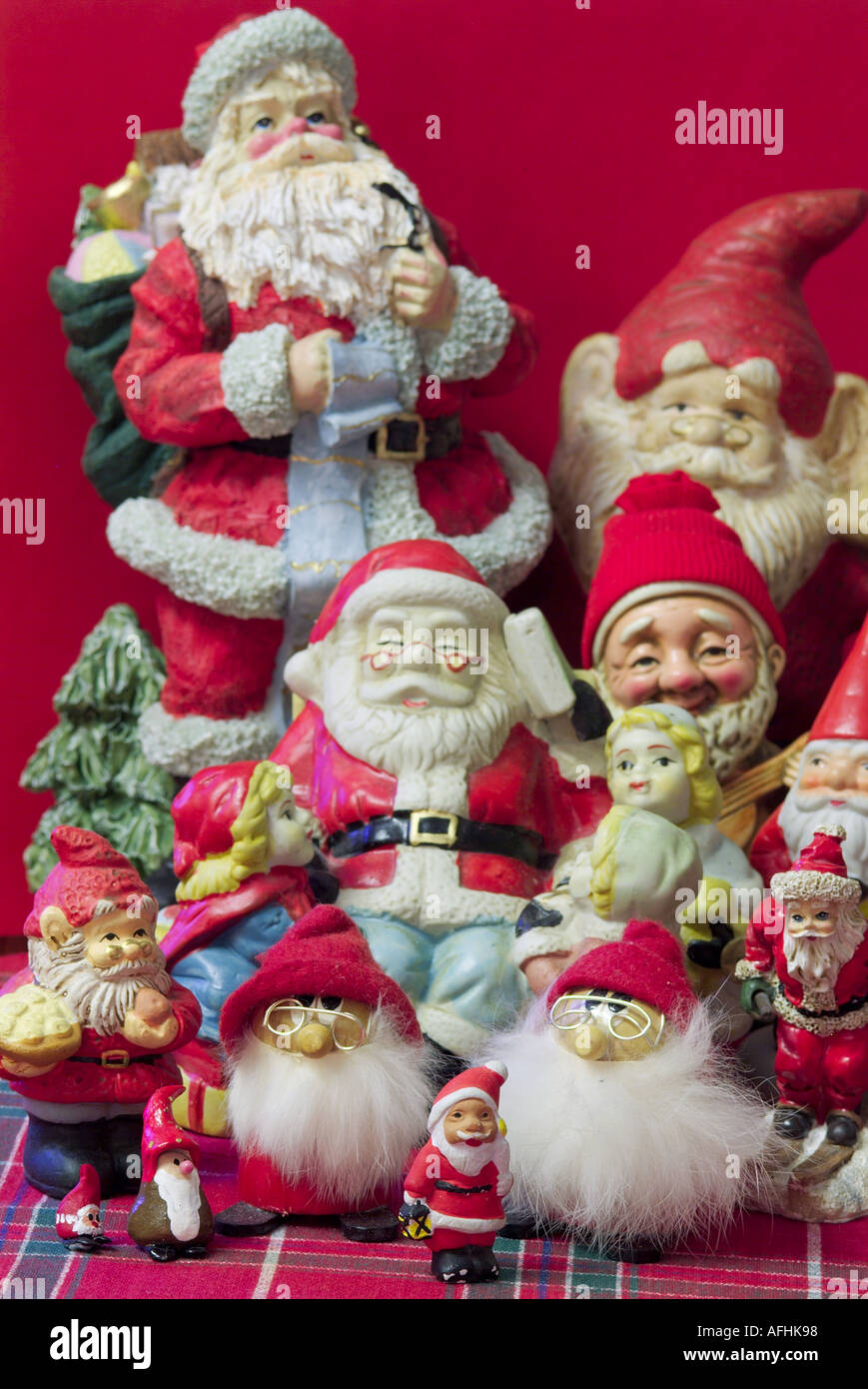 Santa Claus figures Stock Photo - Alamy