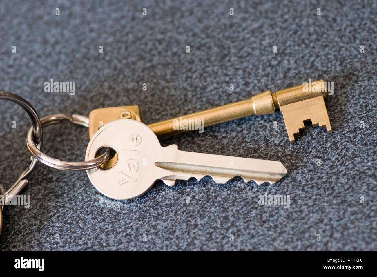 Chubb locks hi-res stock photography and images - Alamy