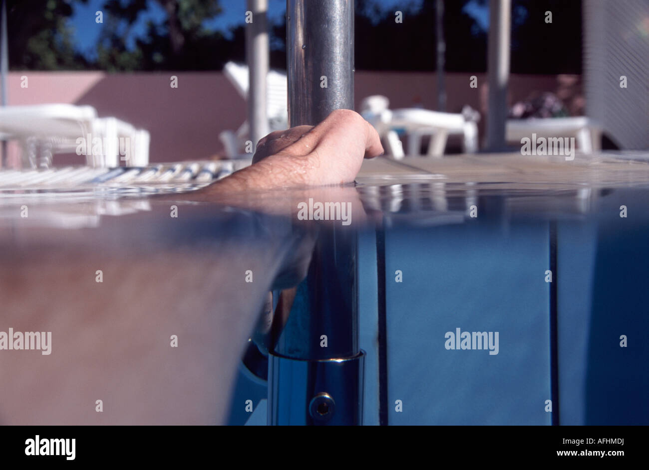 Hand reaching underwater hi-res stock photography and images - Alamy