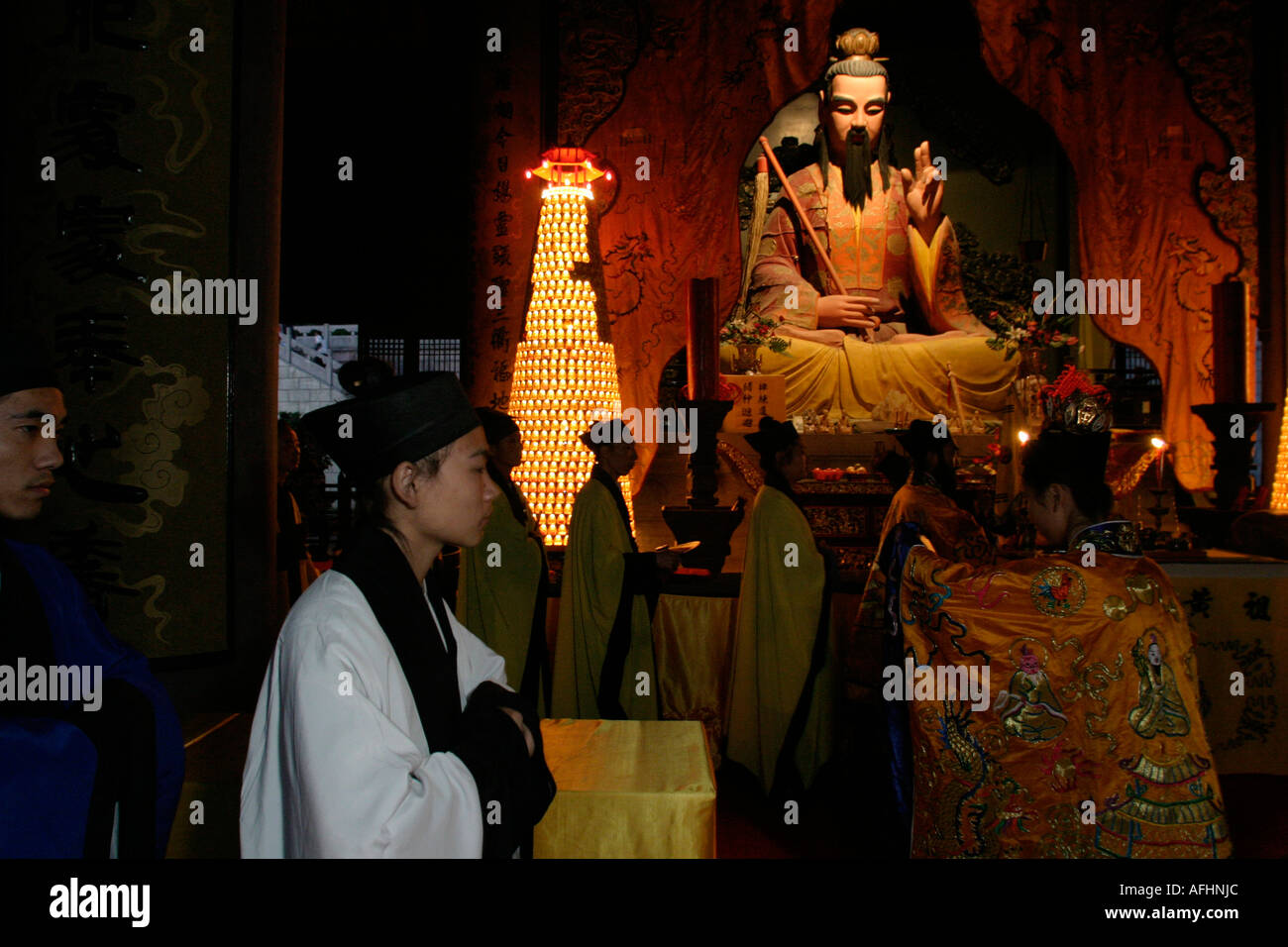 The Evening Rites ceremony, one of the main forms of religious practice ...