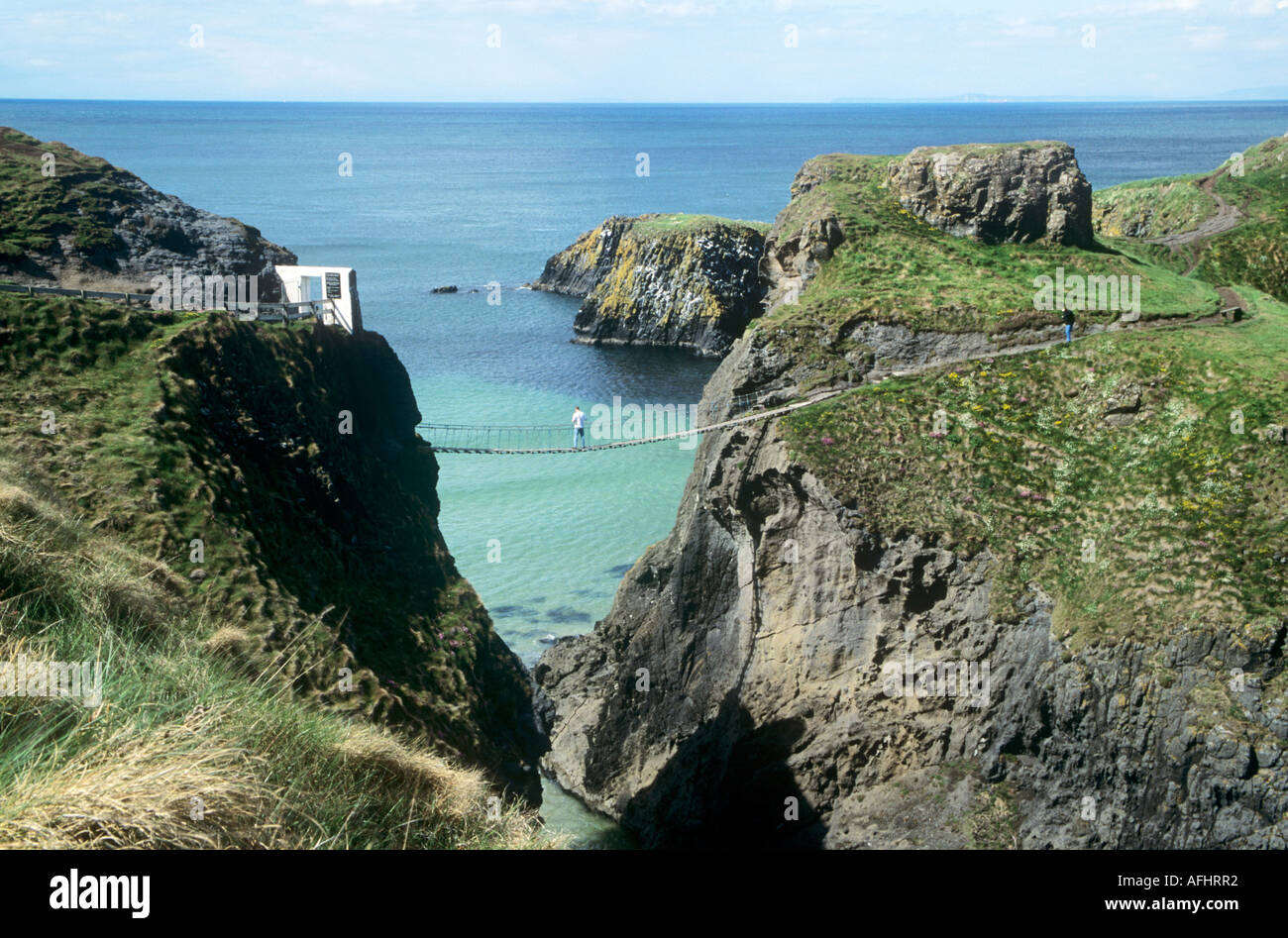 Carrick-a-Rede Rope Bridge, Antrim, Northern Ireland, UK. Europe Stock ...