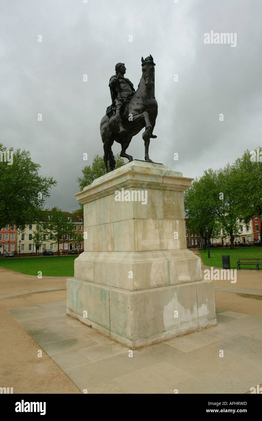 King william 3rd statue hi-res stock photography and images - Alamy