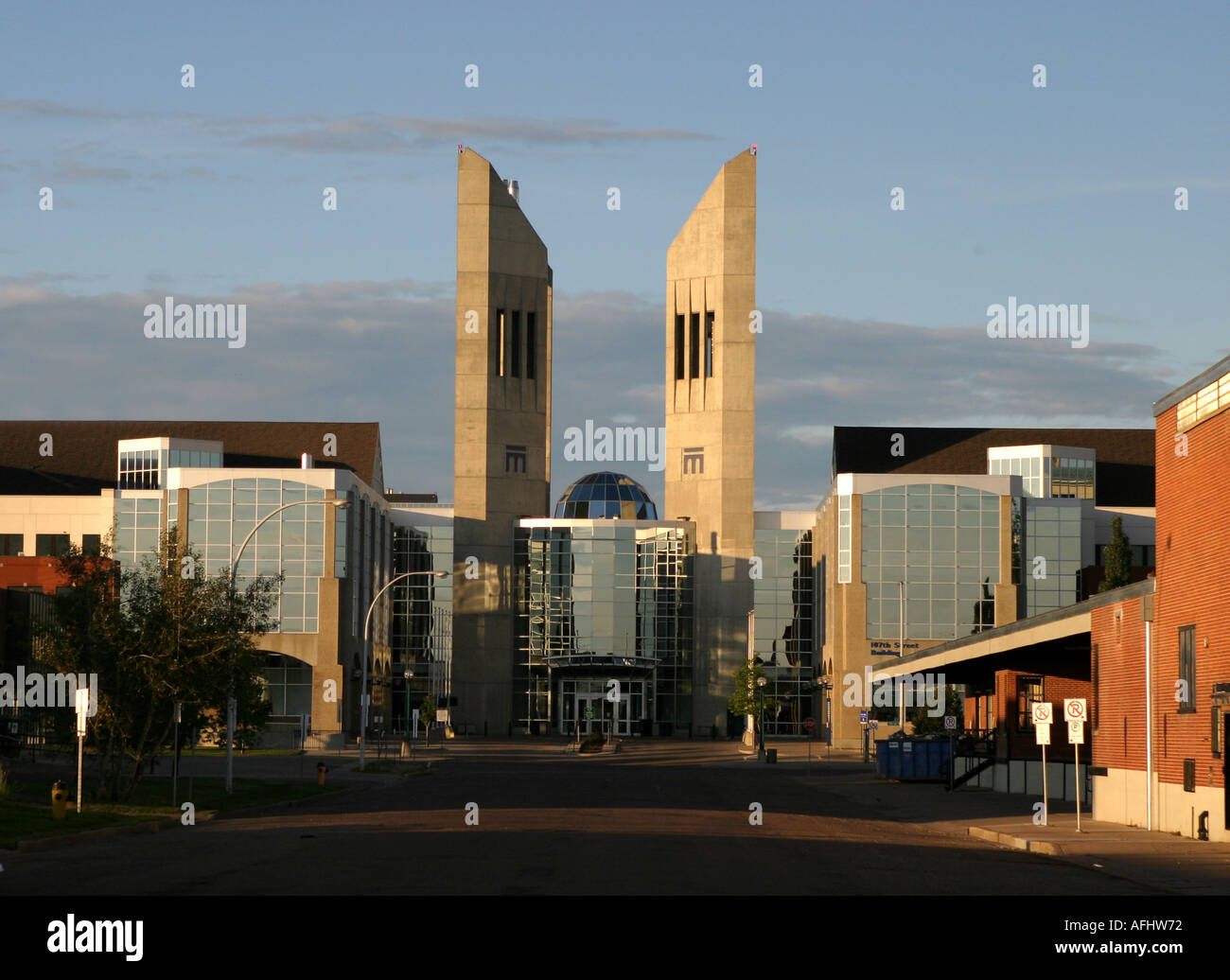 ARCHITECTURE unique distinctive exceptional unusual peculiar building ...