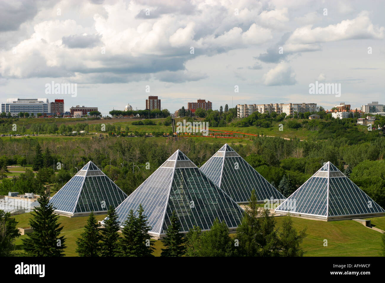 Calmwall hi-res stock photography and images - Alamy