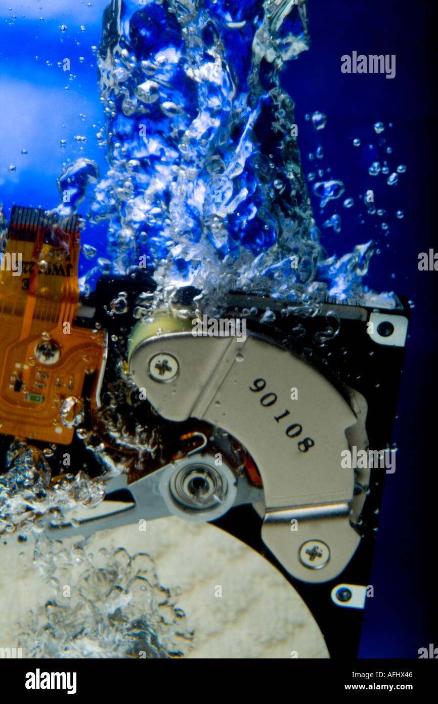 Hard disk controller circuit board hi-res stock photography and images ...