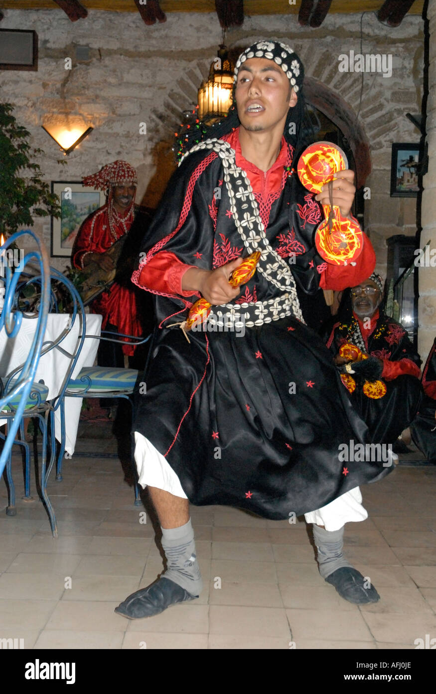 Moroccan folklore entertainment hi-res stock photography and images - Alamy