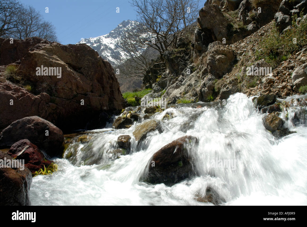 Aroumd hi-res stock photography and images - Alamy