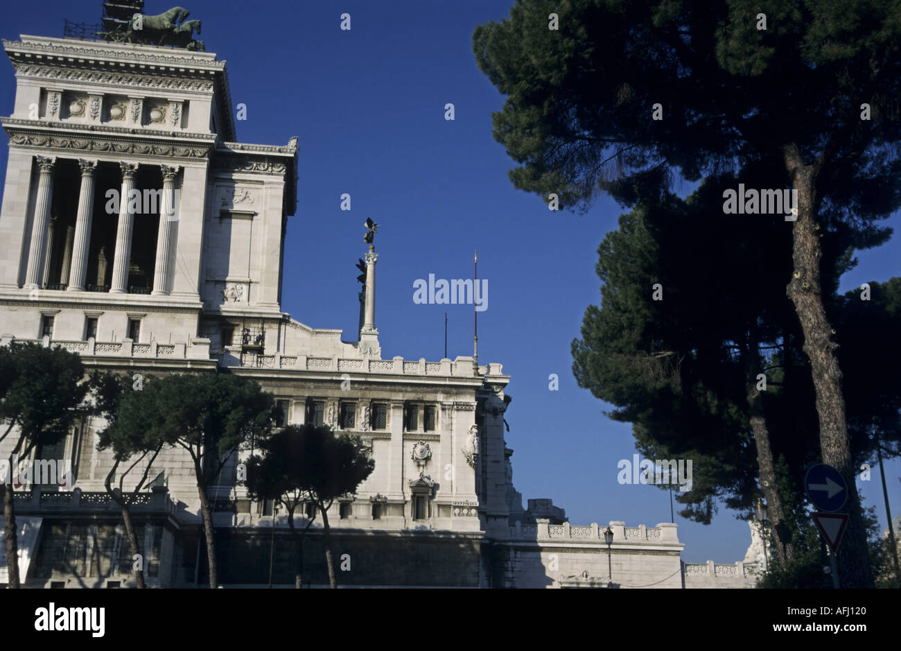 Roman emperor trojan hi-res stock photography and images - Alamy