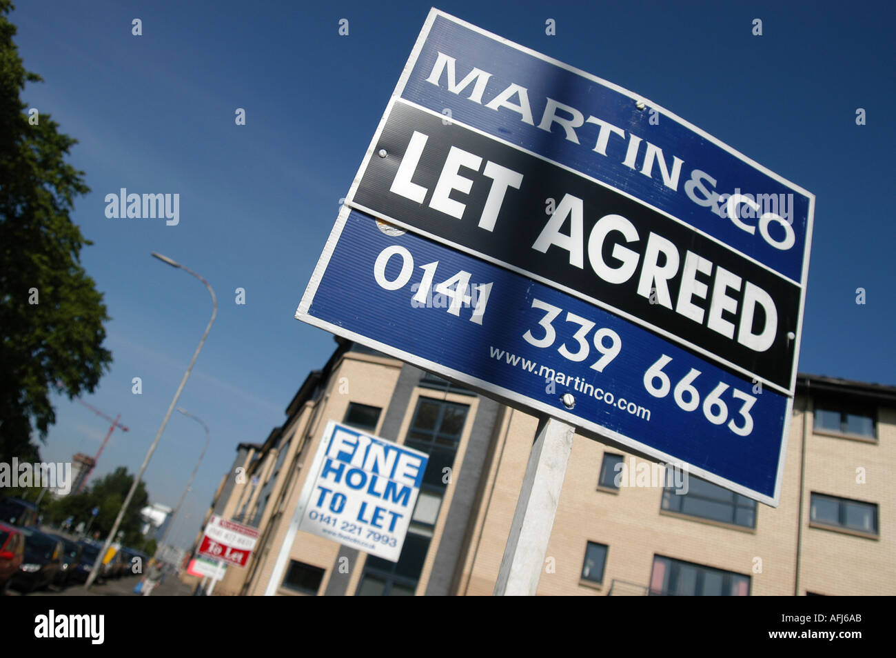 Let agreed hi-res stock photography and images - Alamy