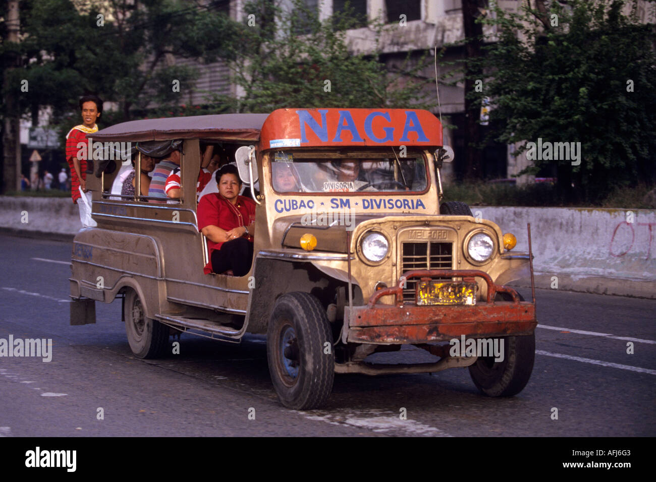 Jeepney route hi-res stock photography and images - Alamy