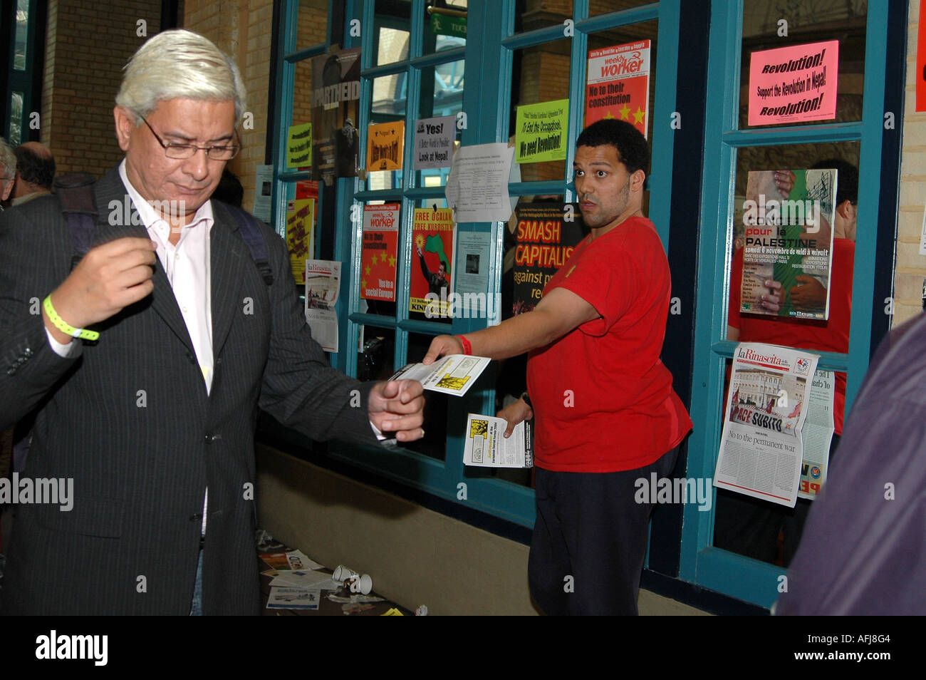 Distributing leaflets hi-res stock photography and images - Alamy