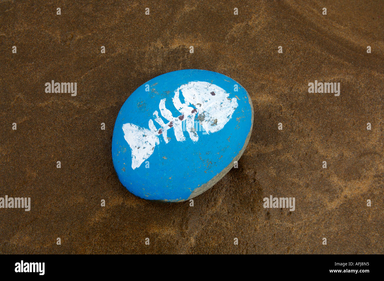 Pebble stone painted hi-res stock photography and images - Alamy