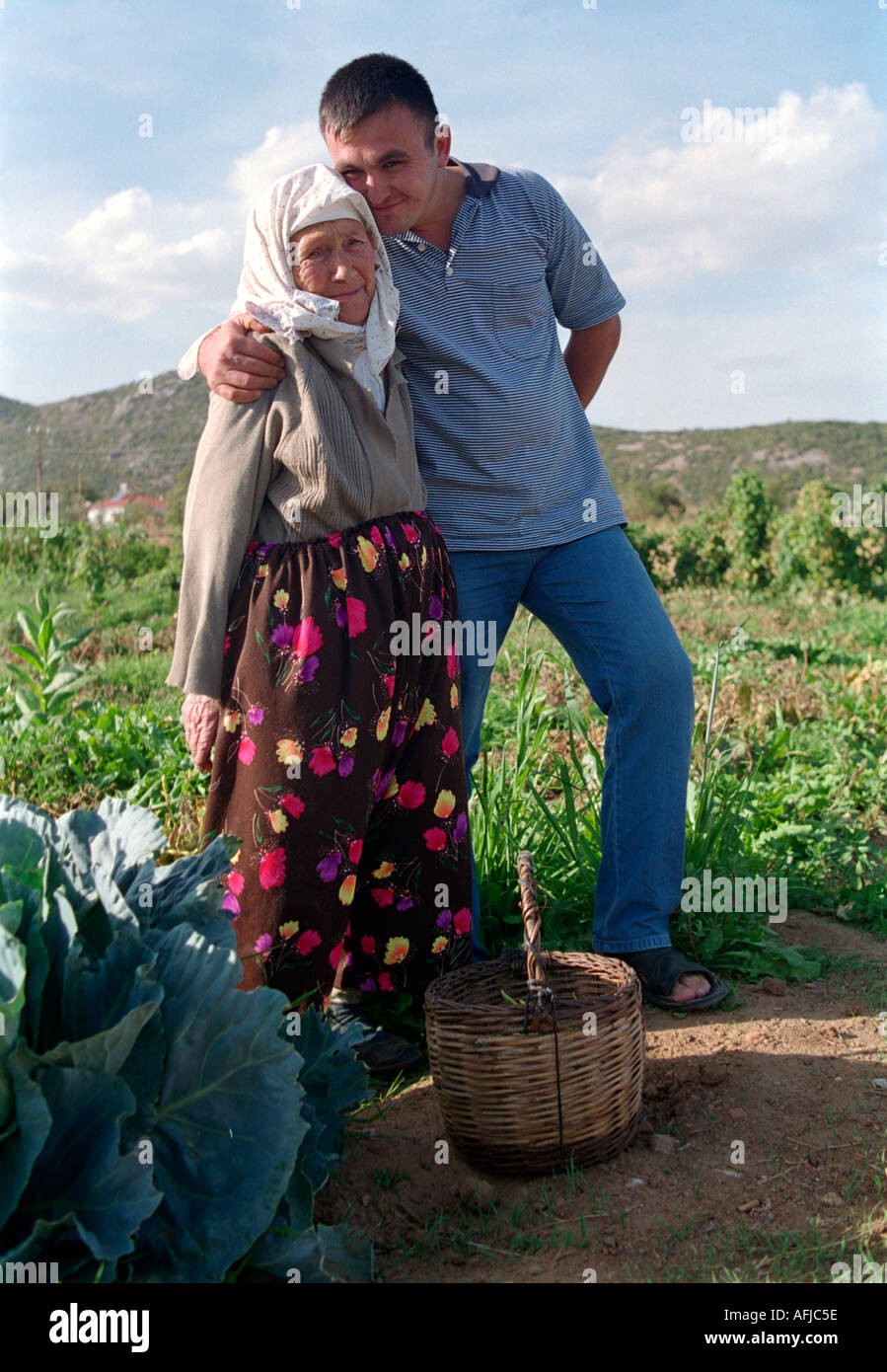 Traditional older turkish woman elderly hi-res stock photography and ...
