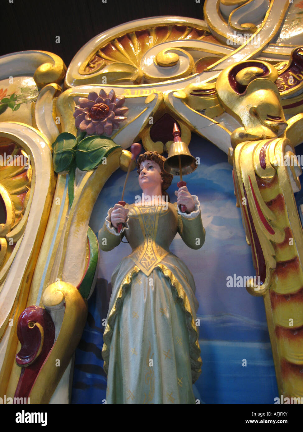 Dutch street organ hi-res stock photography and images - Alamy