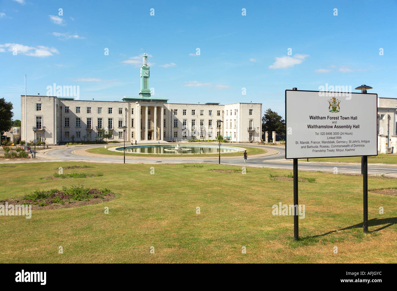 Walthamstow Town hall Stock Photo - Alamy