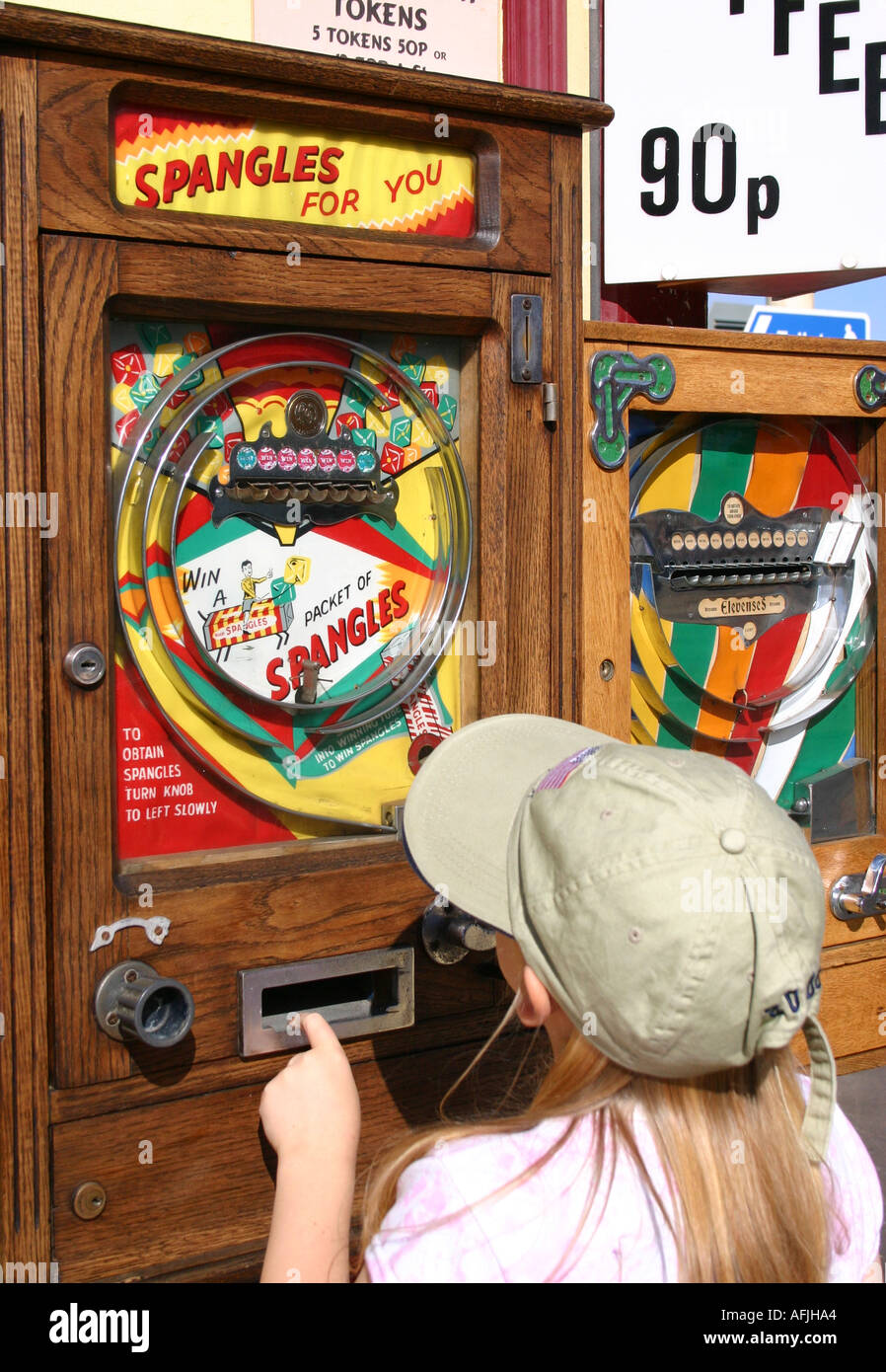 Slotmachine hi-res stock photography and images - Alamy