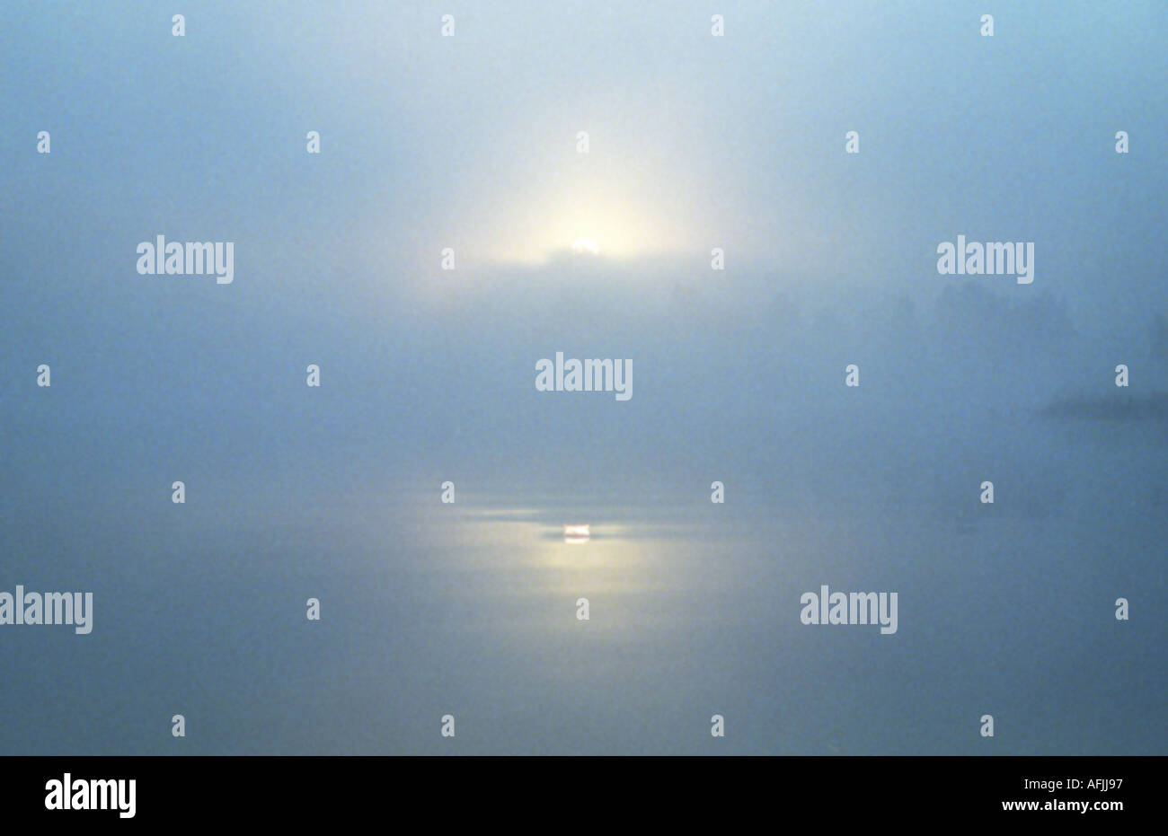 Beautiful sunrise on lake suns hi-res stock photography and images - Alamy