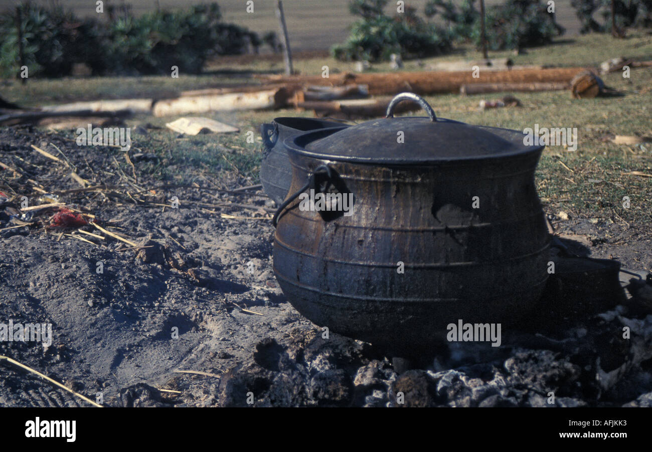 Coal pot hi-res stock photography and images - Alamy