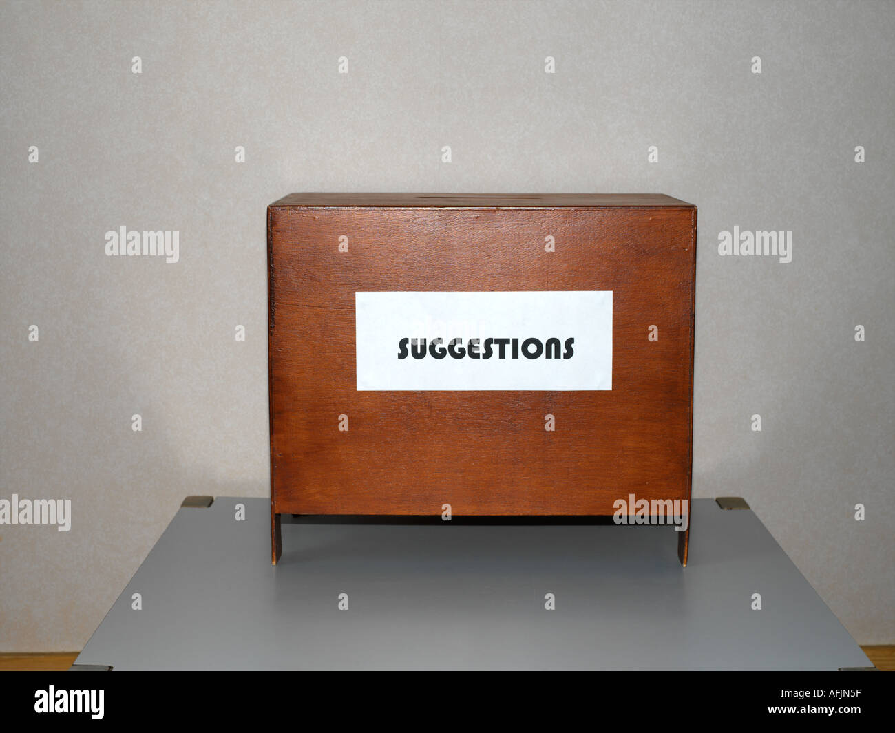 Suggestion box hi-res stock photography and images - Alamy