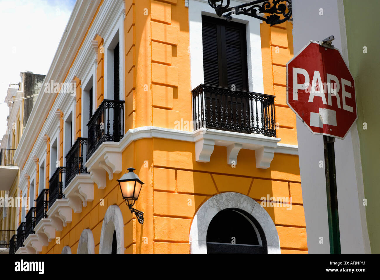 Stop sign, Spanish Stock Photo - Alamy